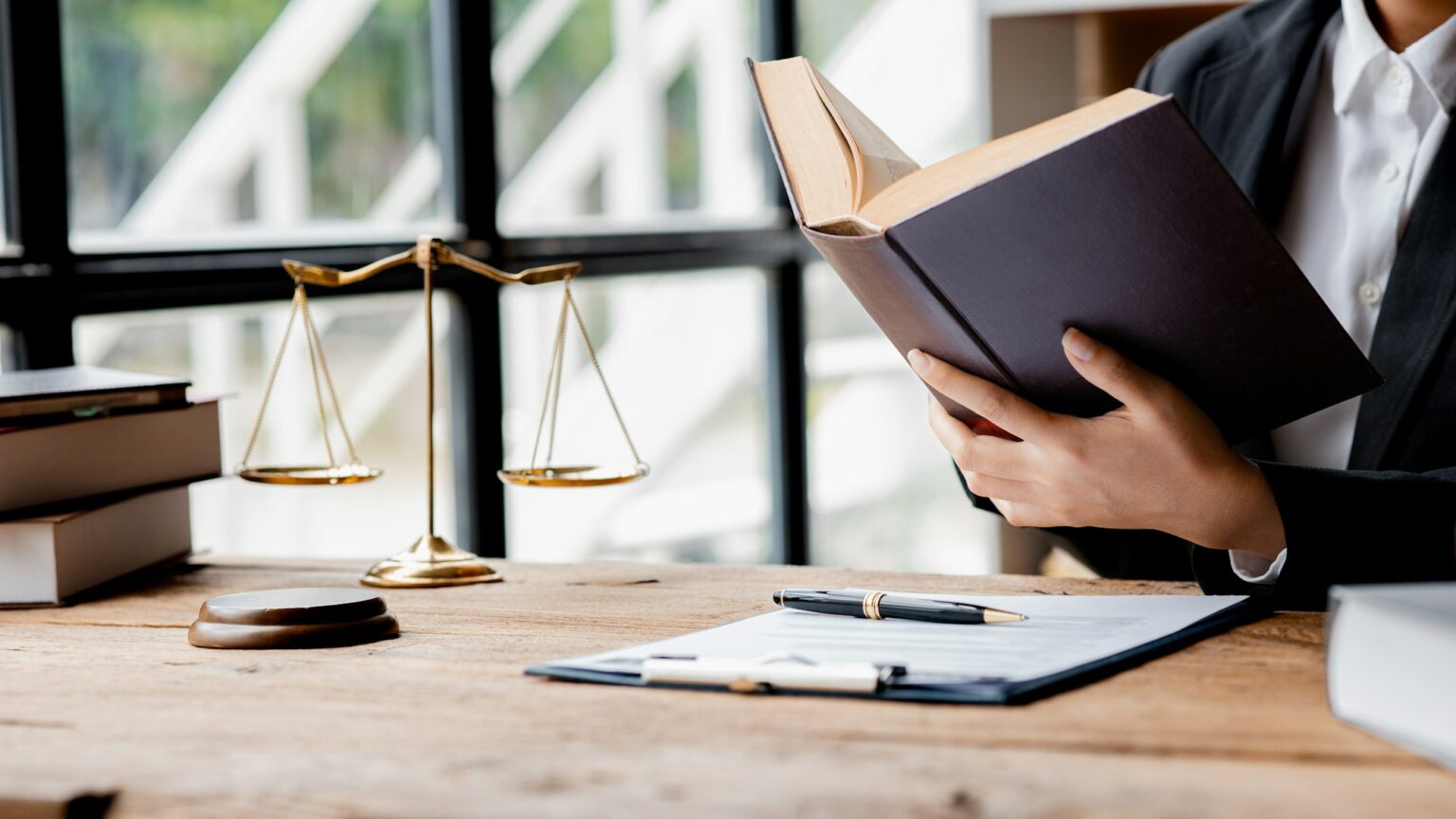 Mastering String Cites in Legal Writing: Rules, Examples & Best Practices
