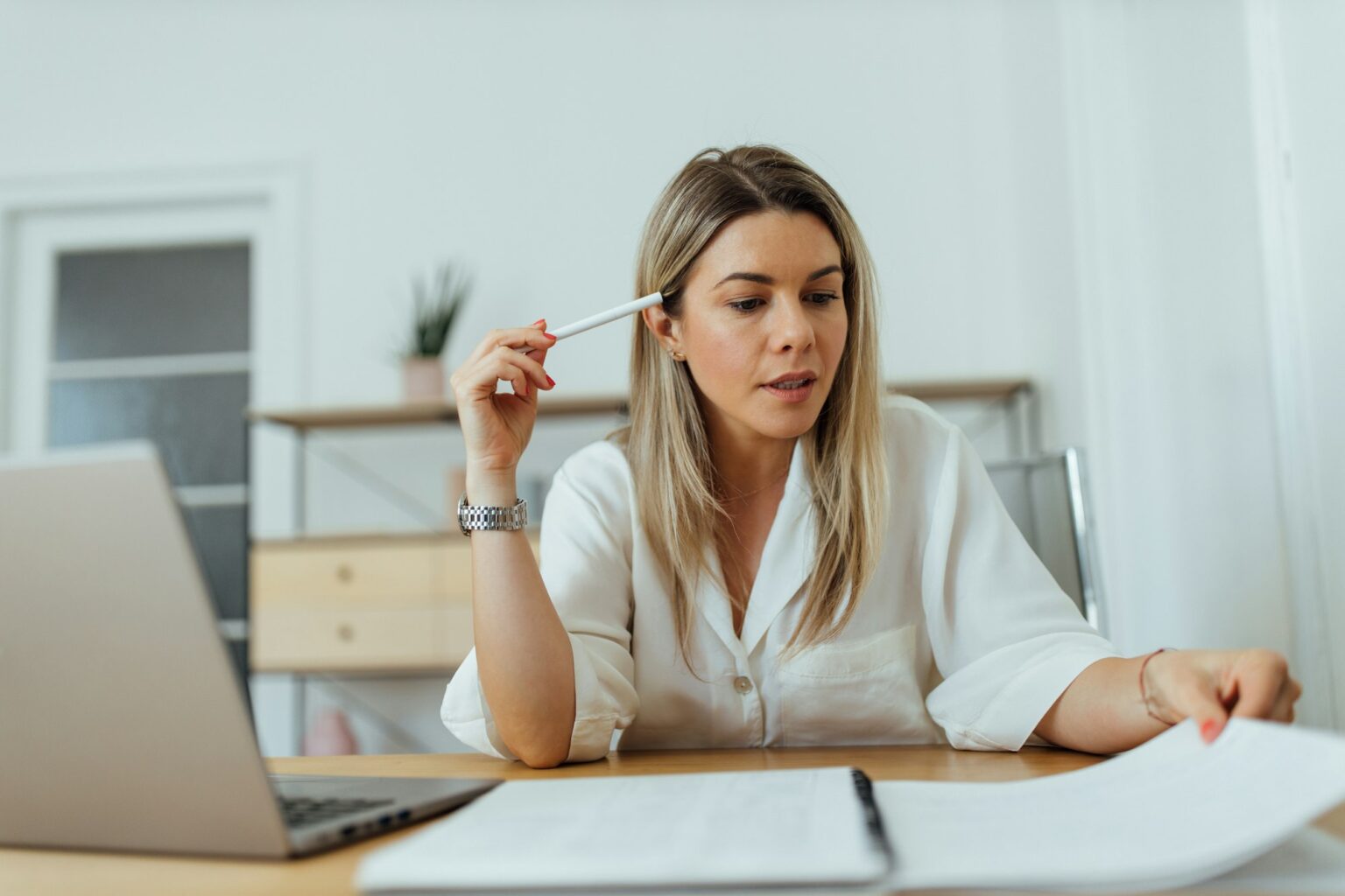 How to Use Sic in Legal Writing: Notation & Punctuation Rules